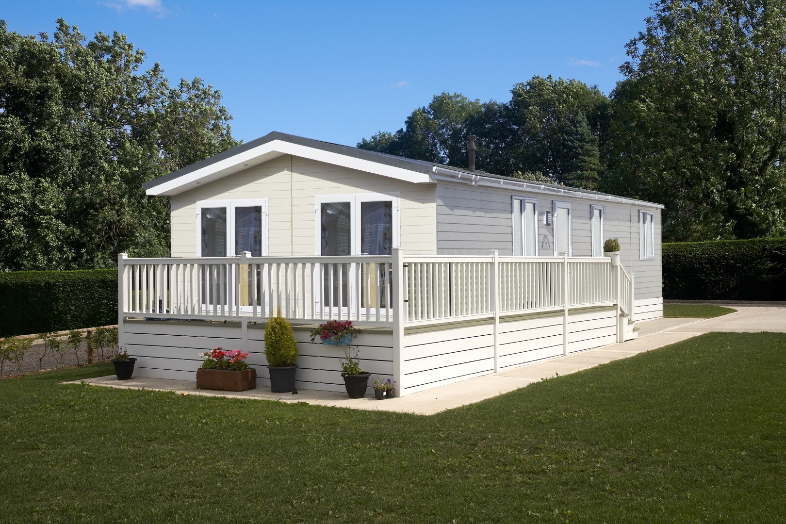 The 2024 Atlas Wisteria Lodge with either two bedrooms or three