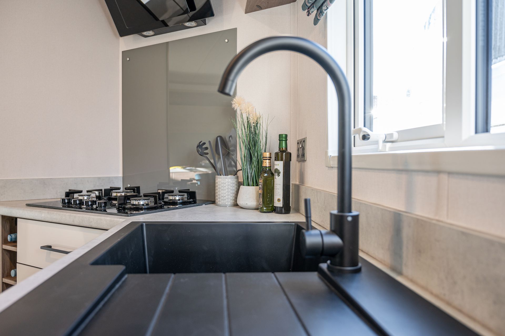 2025 Atlas Status Luxury Static Caravan, Modern Design, 2 or 3 Beds