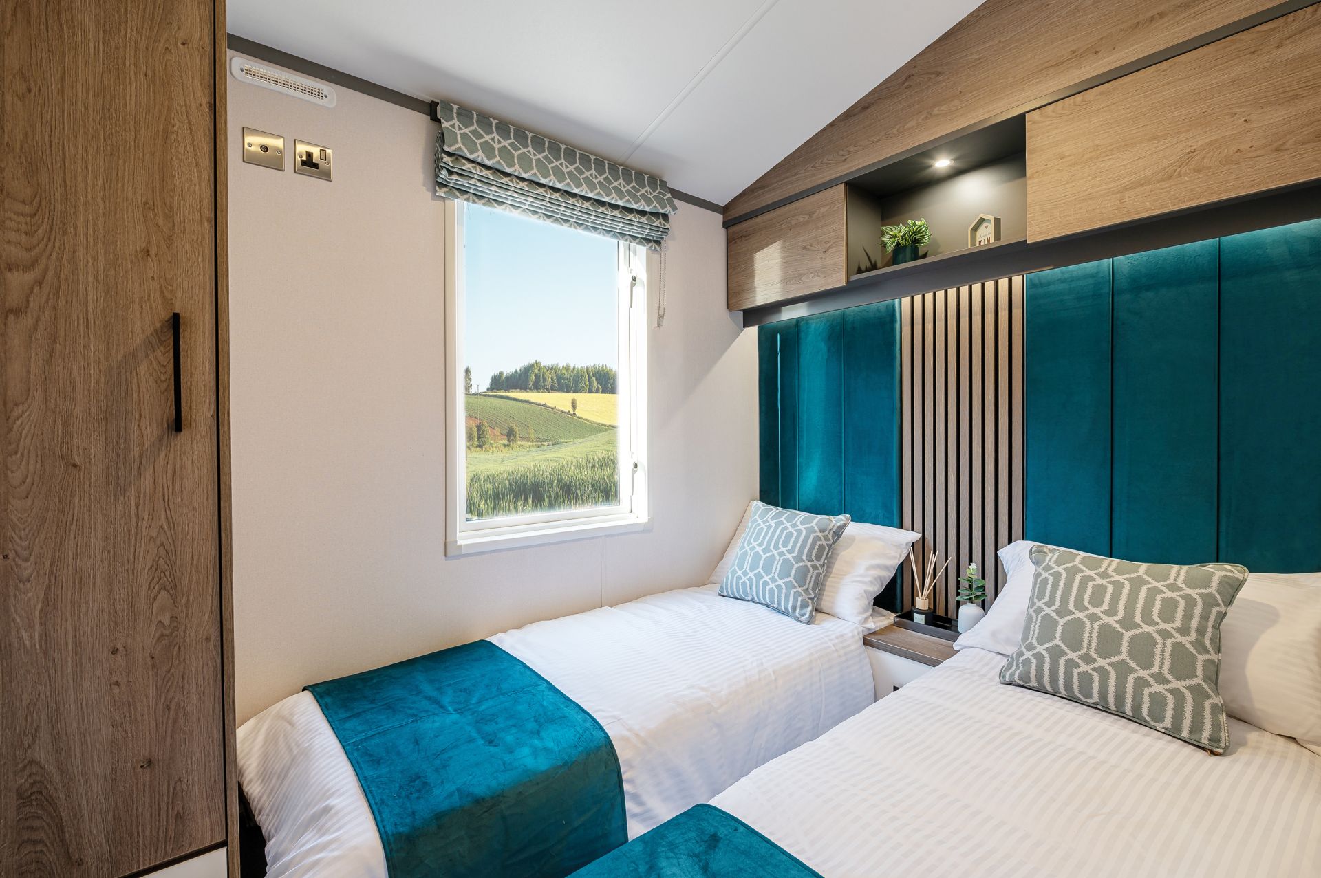 2025 Atlas Status Luxury Static Caravan, Modern Design, 2 or 3 Beds