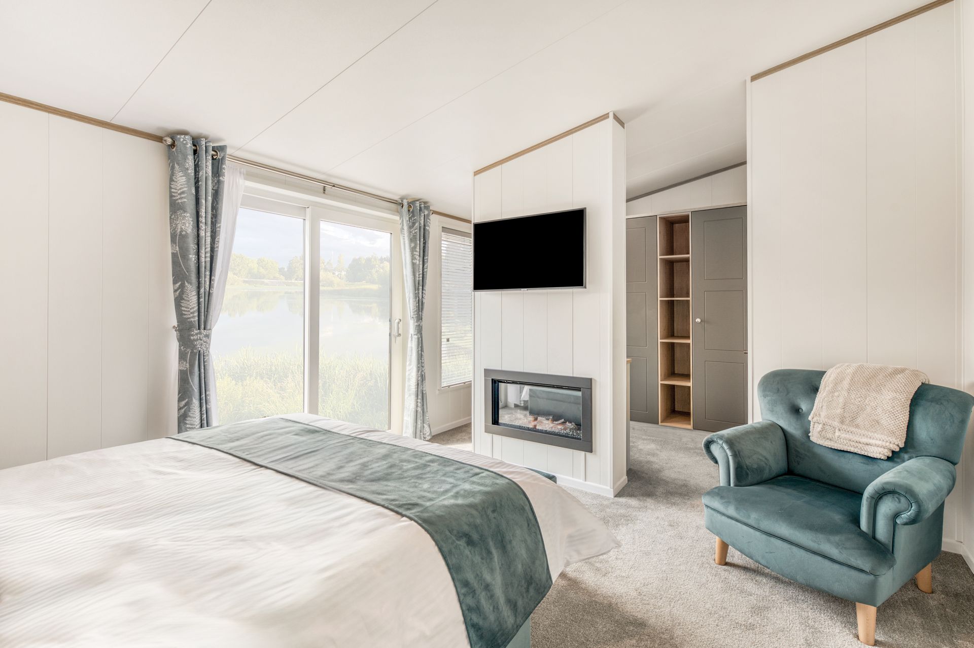 2025 Atlas Laburnum Lodge, 44ft by 22ft 2 Bedroom Luxury Lodge