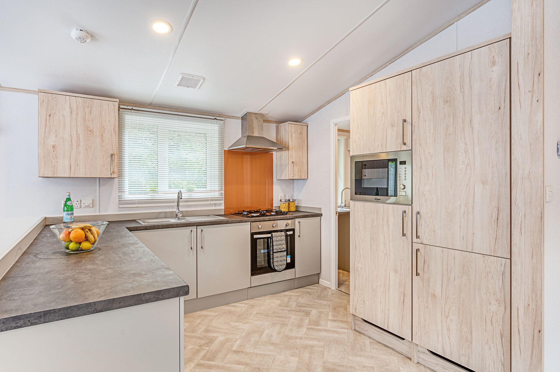 2025 Atlas Wisteria Lodge 40ft x 20ft, 2 or 3 Beds, French Doors
