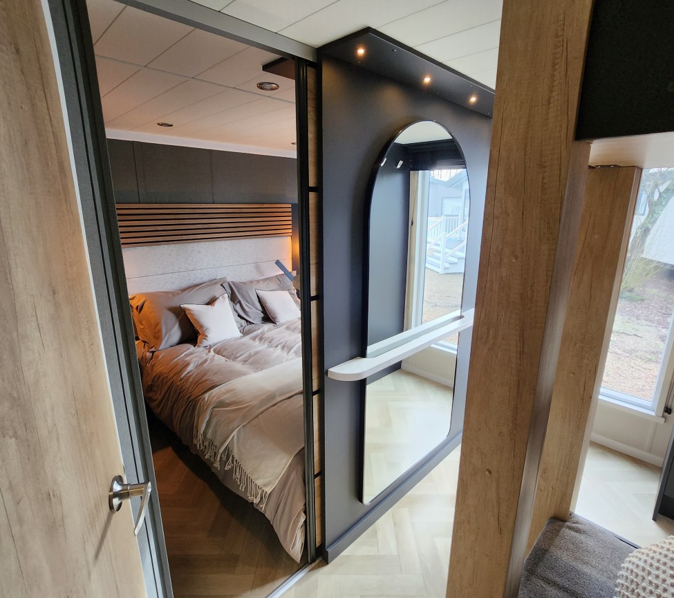 2024 Swift S-Pod Escape 6 Berth Contemporary Sleeping Pod